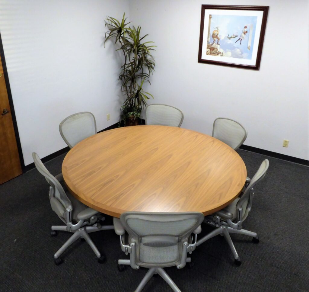 Steelcase 72″ Round Table with 36″supporting base 30″H - Solutions ...