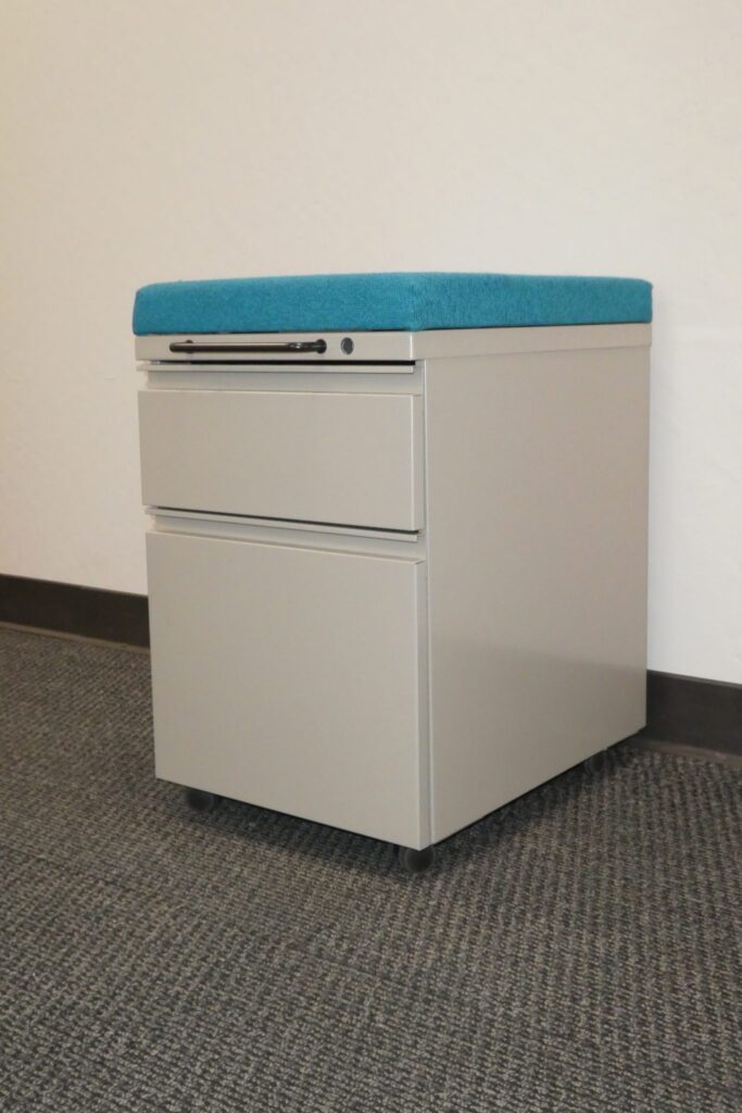 Herman Miller Meridian LG Light/Gray Mobile Pedestal W/Blue Cushion ...